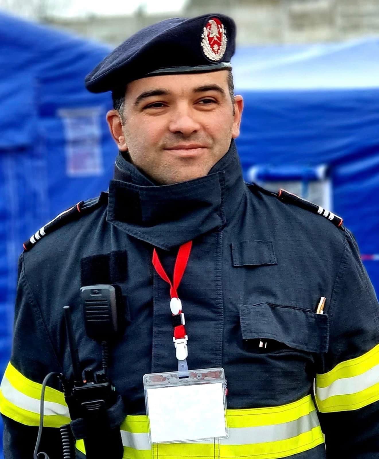 Colonel de pompieri Constantin Mihai Parasca, profesionist, coleg și ...